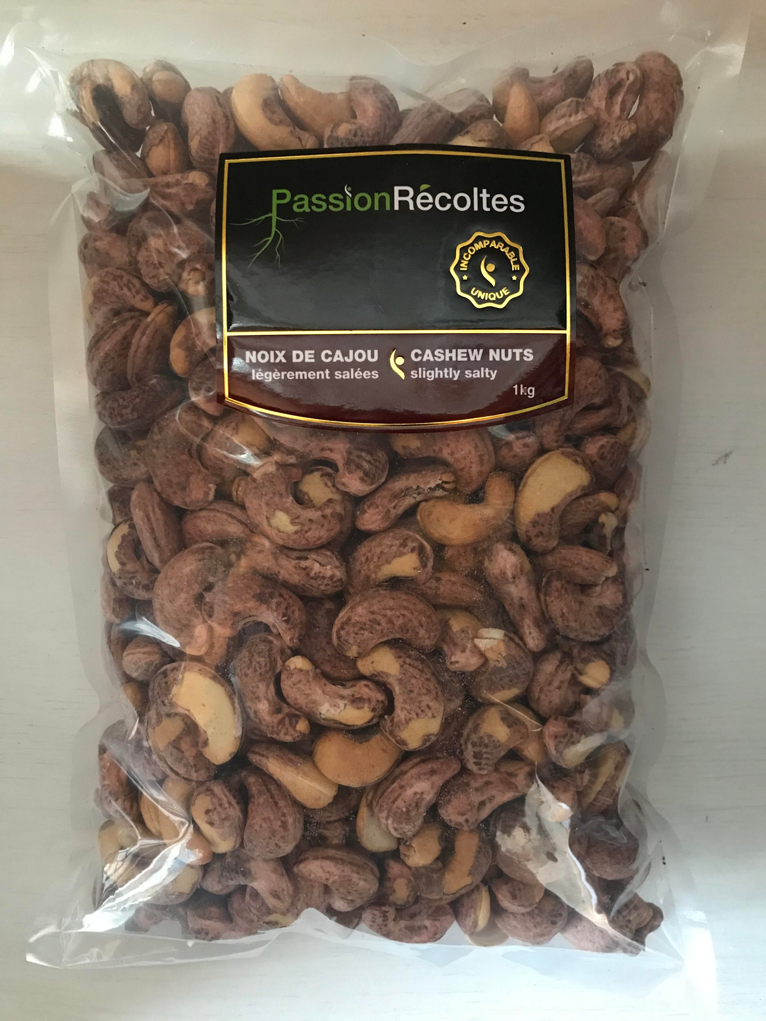 Noix de cajou / Cashew nuts (kilo) | Aliments FamilyCrops Noix de cajou / Cashew nuts (kilo) | Aliments FamilyCrops